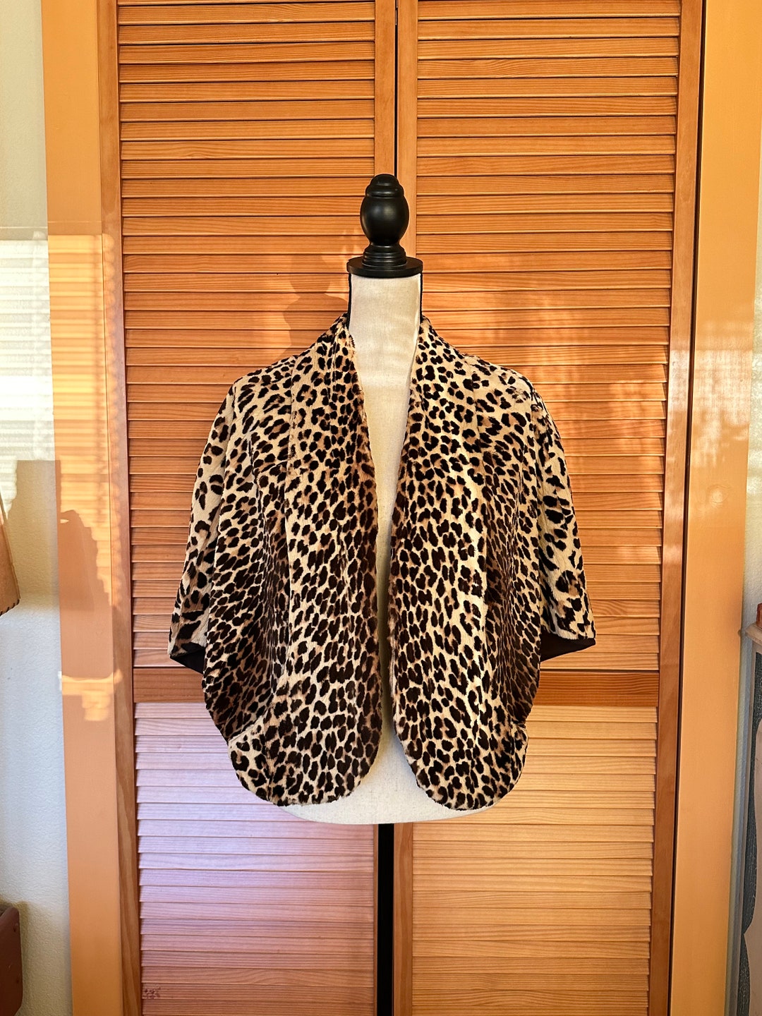 Genuine Vintage LEOPARD Print FUR Cape JACKET Real Fur 1940s Bolero ...