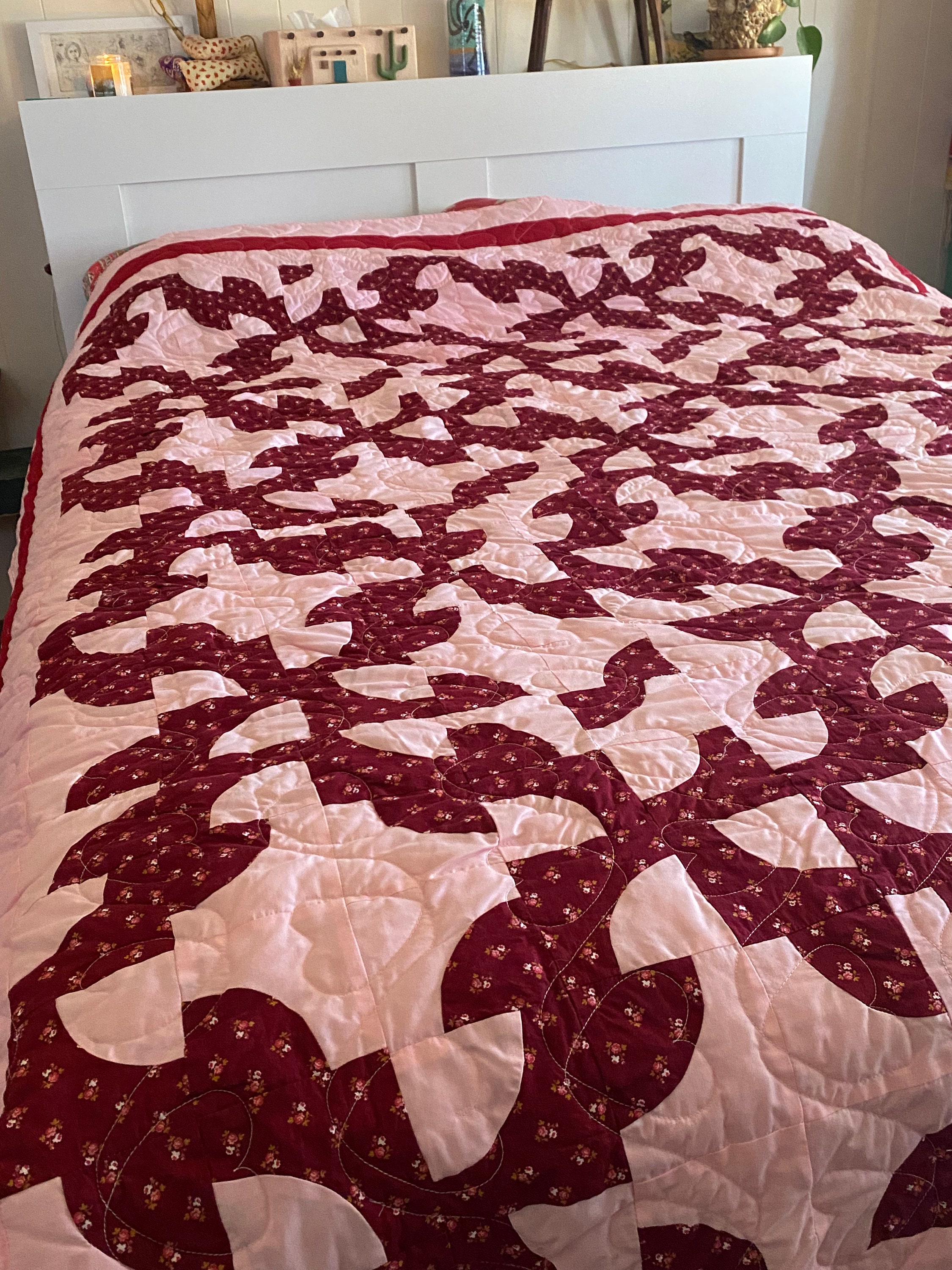 Sweet 90s Vintage PATCHWORK Farmhouse QUILT BEDSPREAD Red & | Etsy