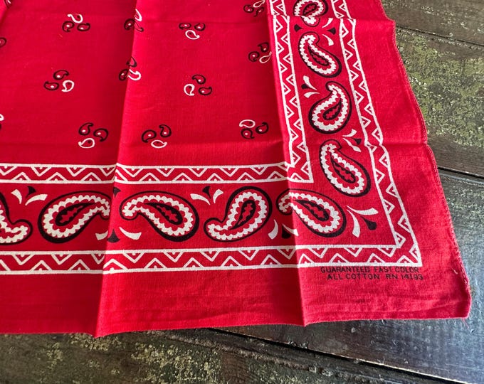 Vintage RED Classic BANDANA Western Scarf Bandanna Cowboy Cowgirl ...