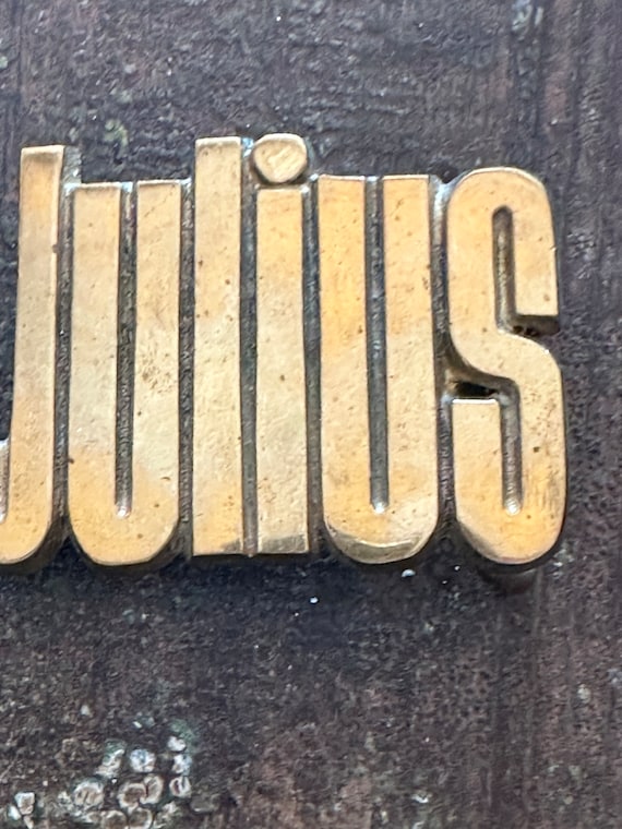 1970’s Awesome JULIUS Name BELT BUCKLE Vintage "Name" - Gem