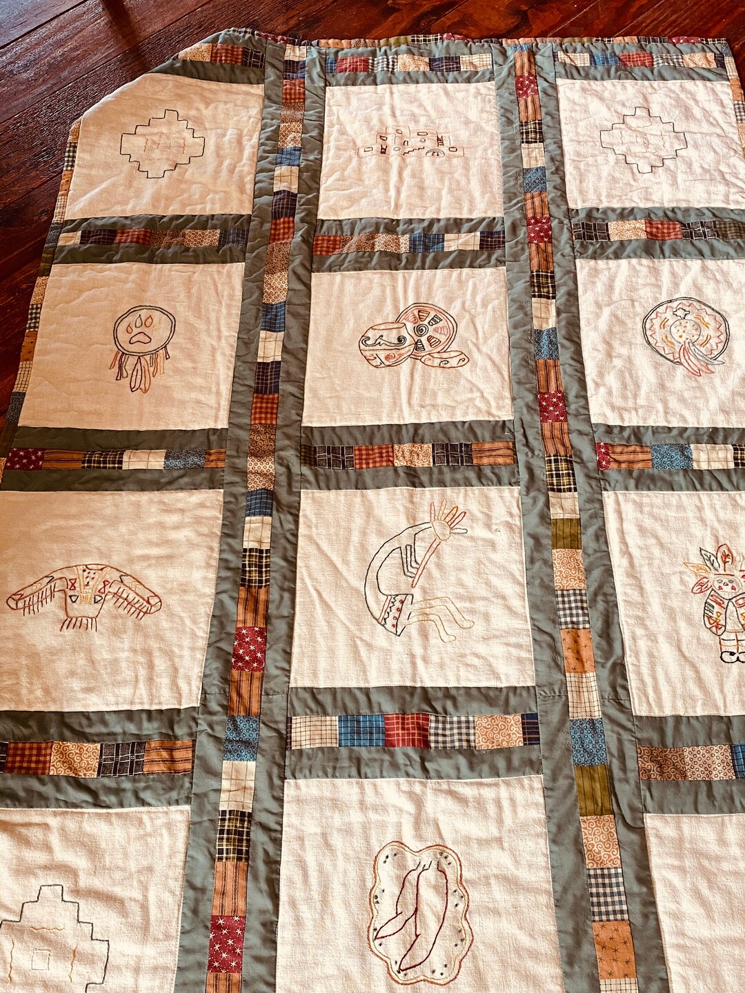 Southwestern Quilt Vintage SOUTHWEST EMBROIDERED PATCHWORK Bedspread ...