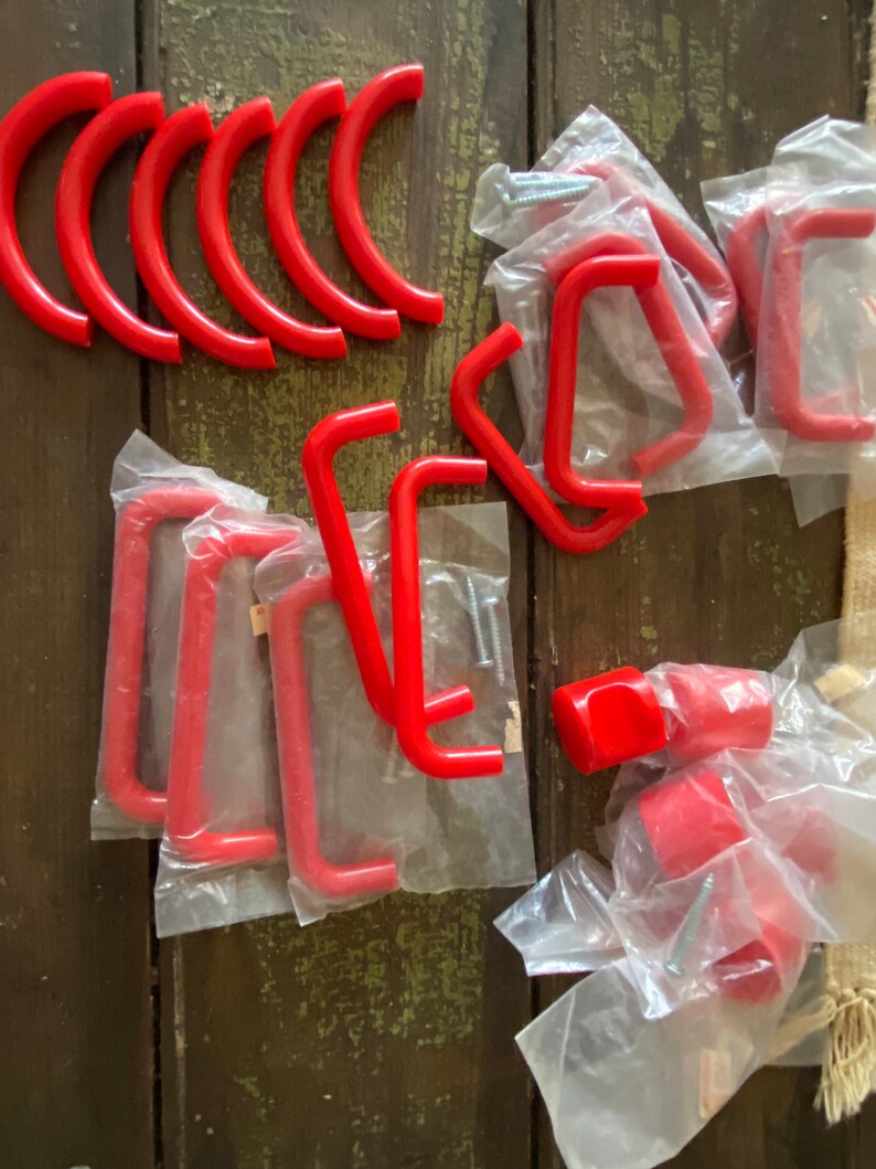 Vintage RED RESIN Drawer Pulls HANDLES Knobs Sold Separately - Etsy