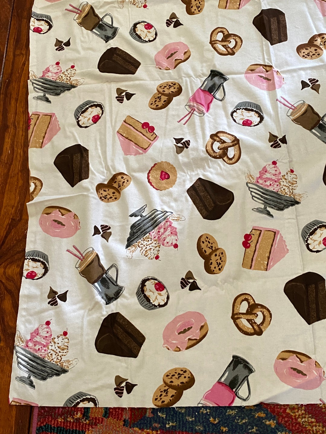 3 Yards Vintage Retro Diner Flannel Fabric : Cakes, Donuts, Pretzels ...