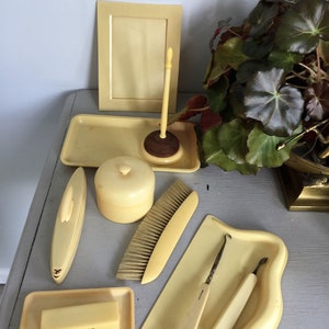 Vintage Plastic Vanity Sets/ 1940s Ivory Py Ra Lin Company - Etsy