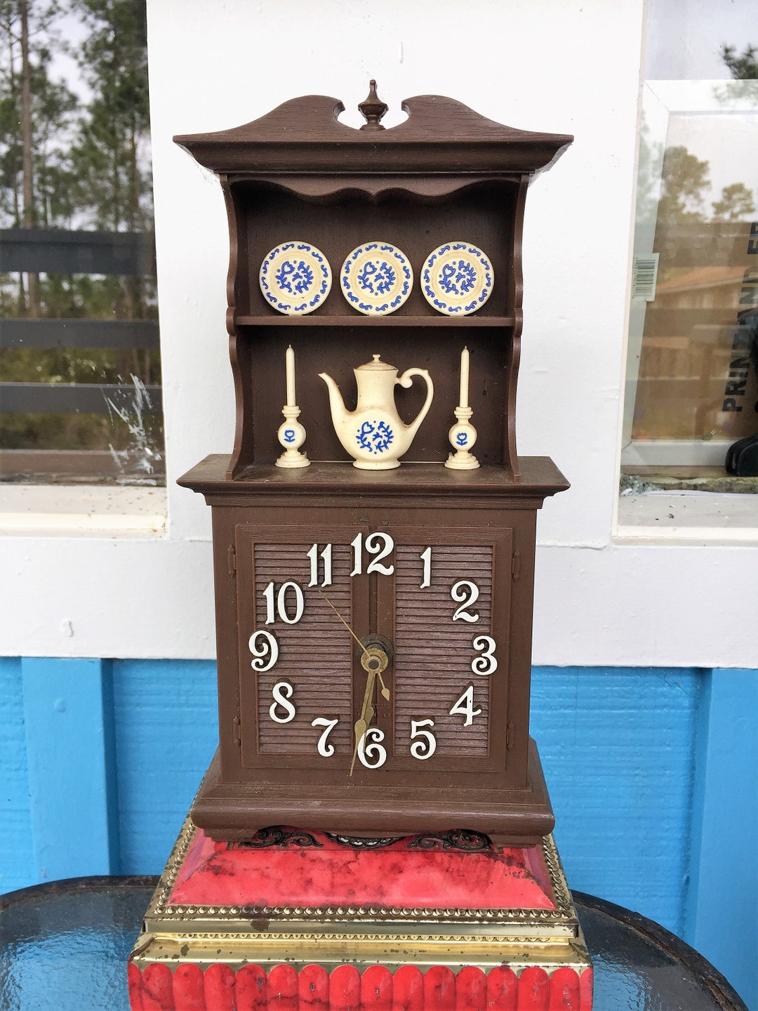 Vintage Clock- Plastic Cabinet Clock With Toy Plates-11"x6"x2.5 ...