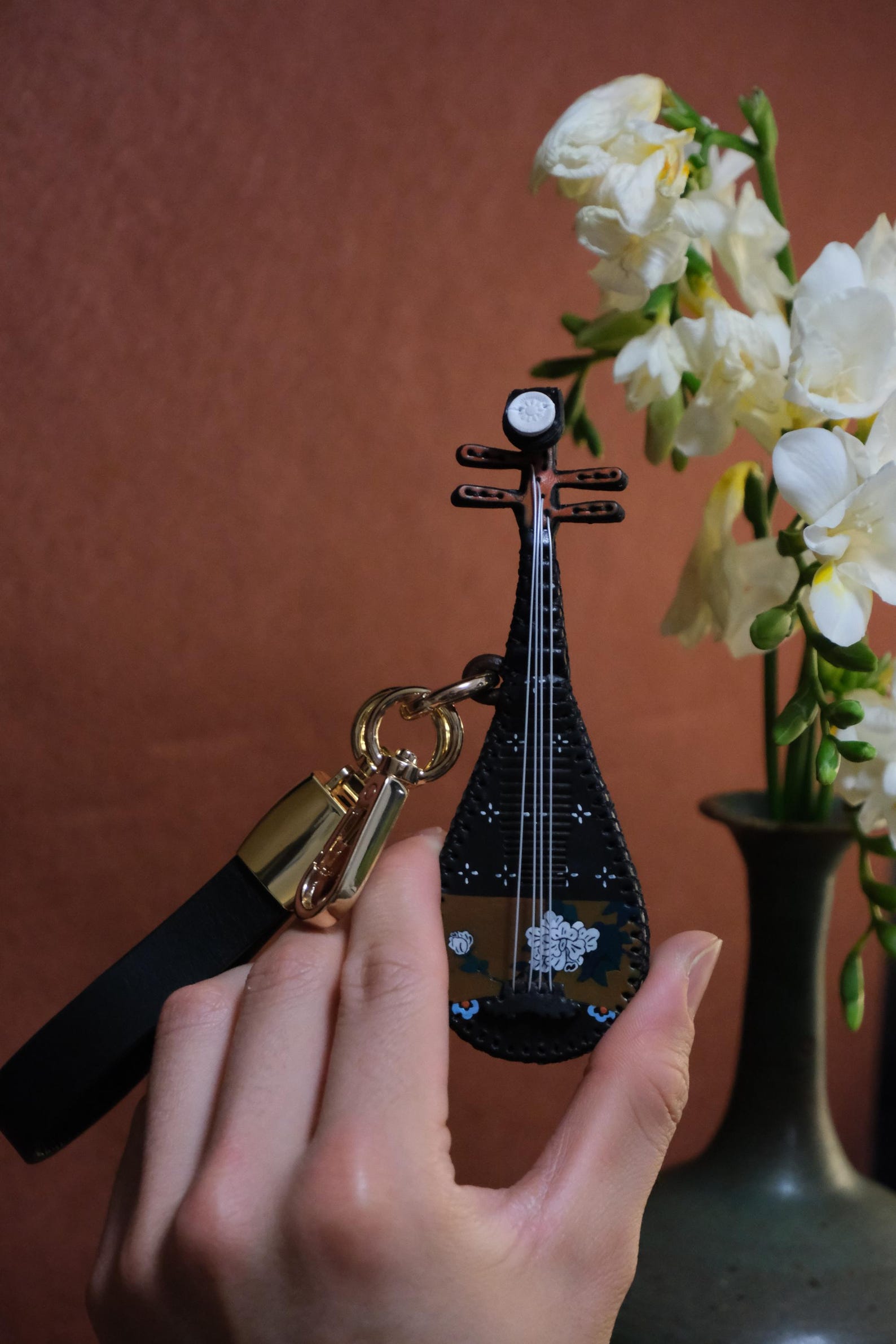 Handmade Leather Lute Bag Charm: Personalized Keychain, Music Lover ...