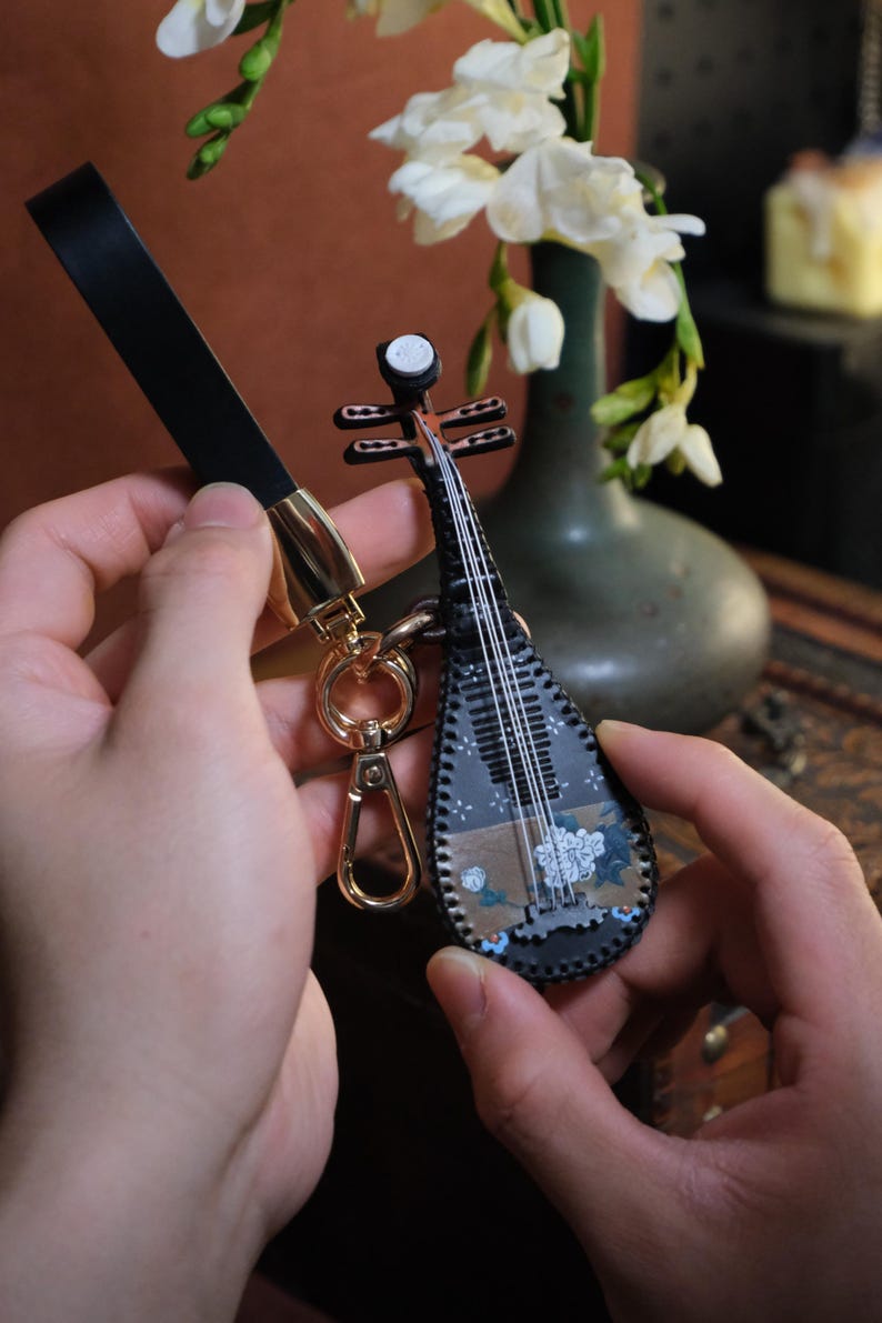 Handmade Leather Lute Bag Charm: Personalized Keychain, Music Lover ...