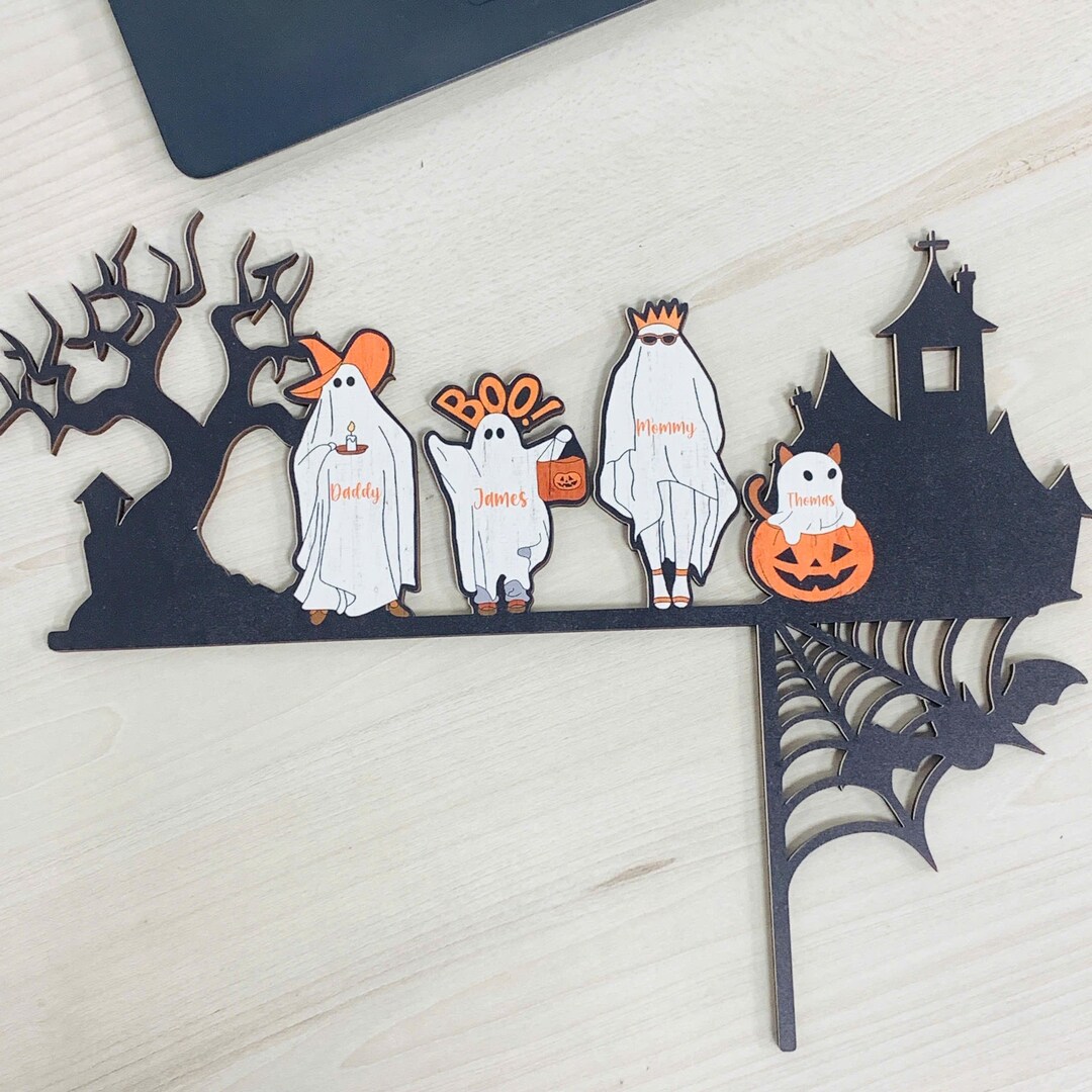 Halloween Family Ghost Corner Sign – Wooden Haunted House Door Decor ...