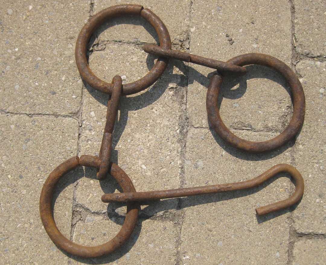 Antique Rusty Cast Iron 3 Rings & Hook Garden Cottage Home - Etsy