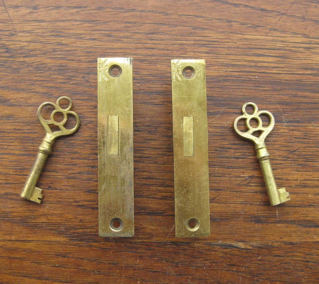 Pair Antique Cabinet Locks With Keys Drawer, Box, Cedar Chest, Dresser ...