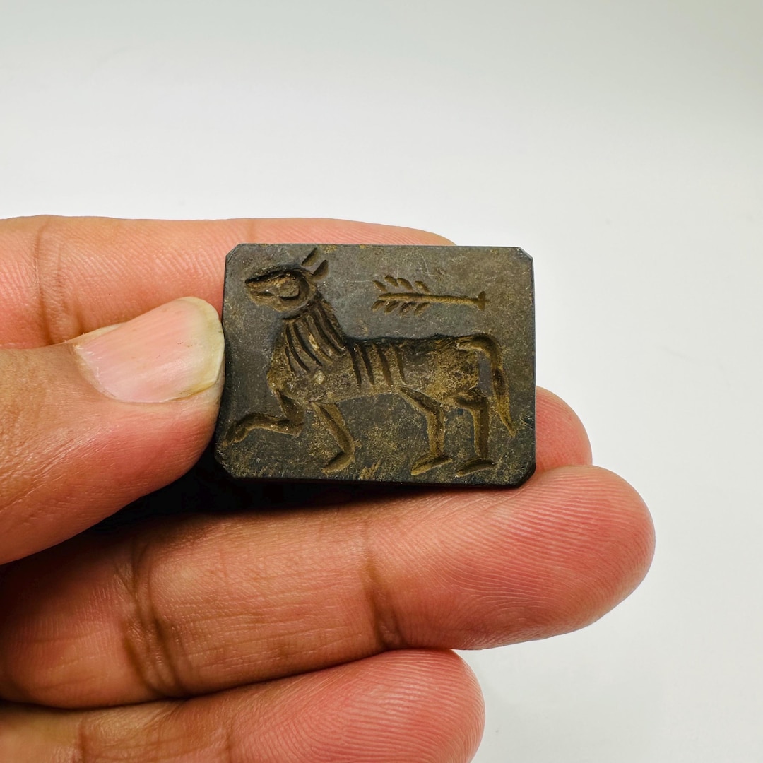 Old Ancient Roman Animal Intaglio Stamp in Good Condition - Etsy
