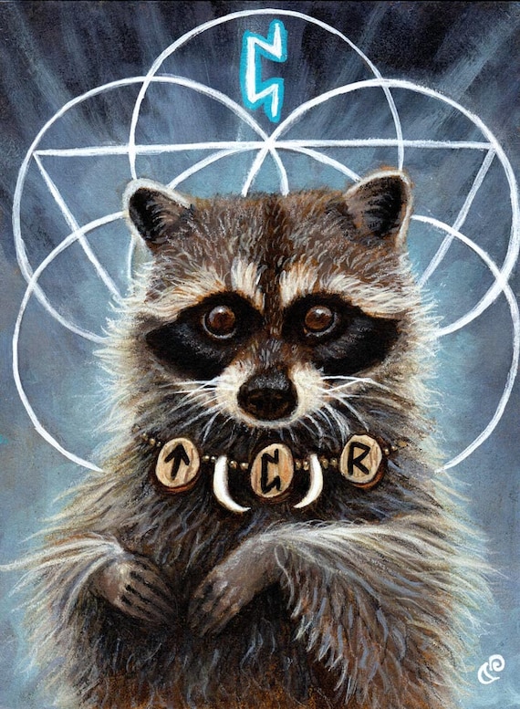 Raccoon Totem