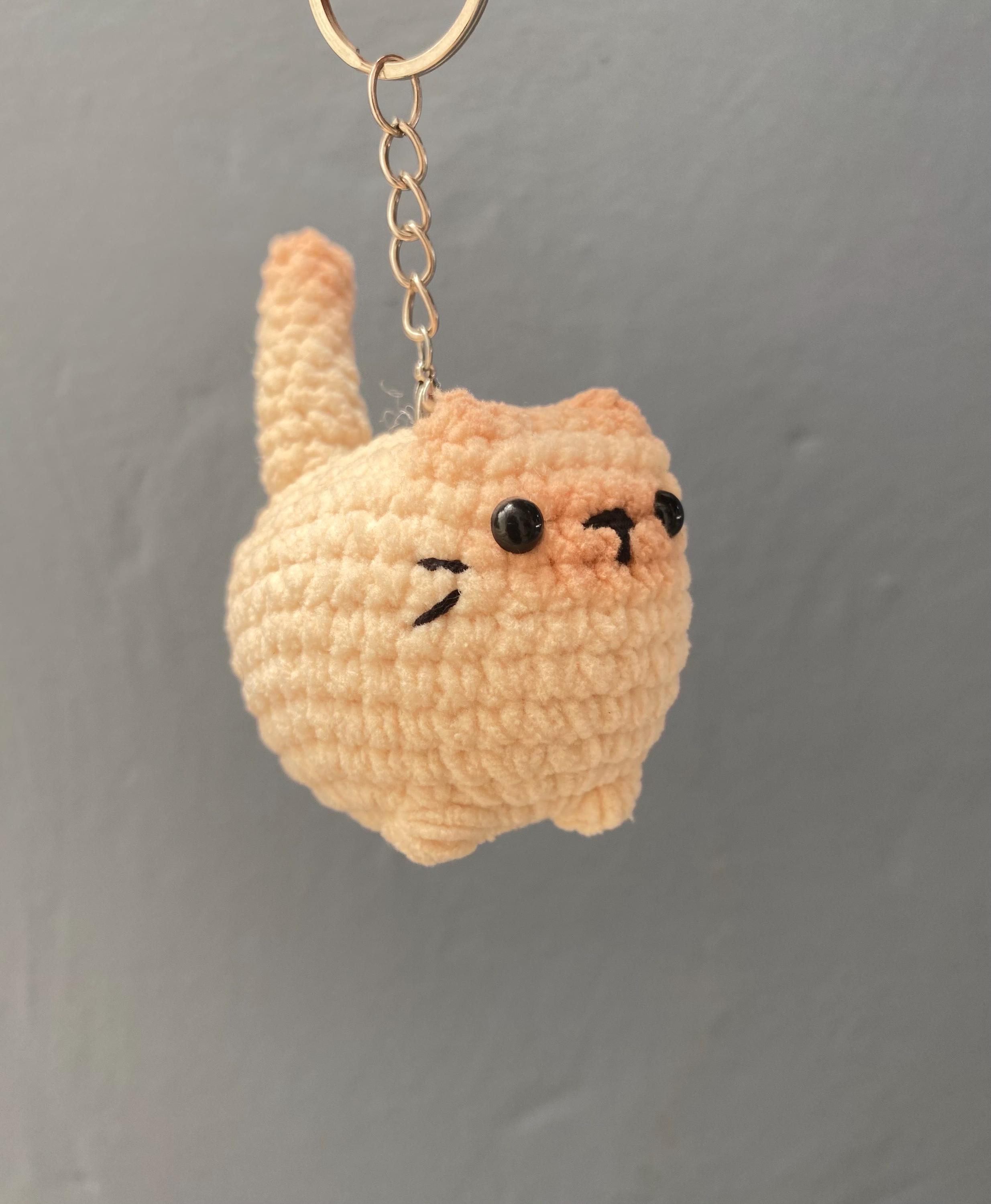 Cat Keychain, Kawaii Amigurumi Handmade Plush Cat Keyring, Cute Pet ...