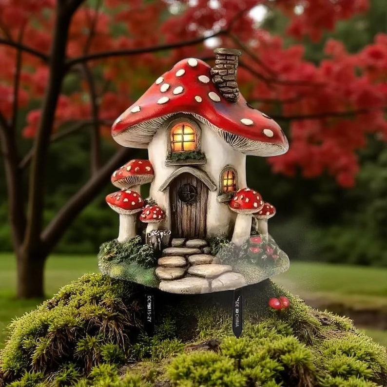 PVC Forest Mushroom Garden Stakes Cottage Yard Signs and Lawn Ornaments ...