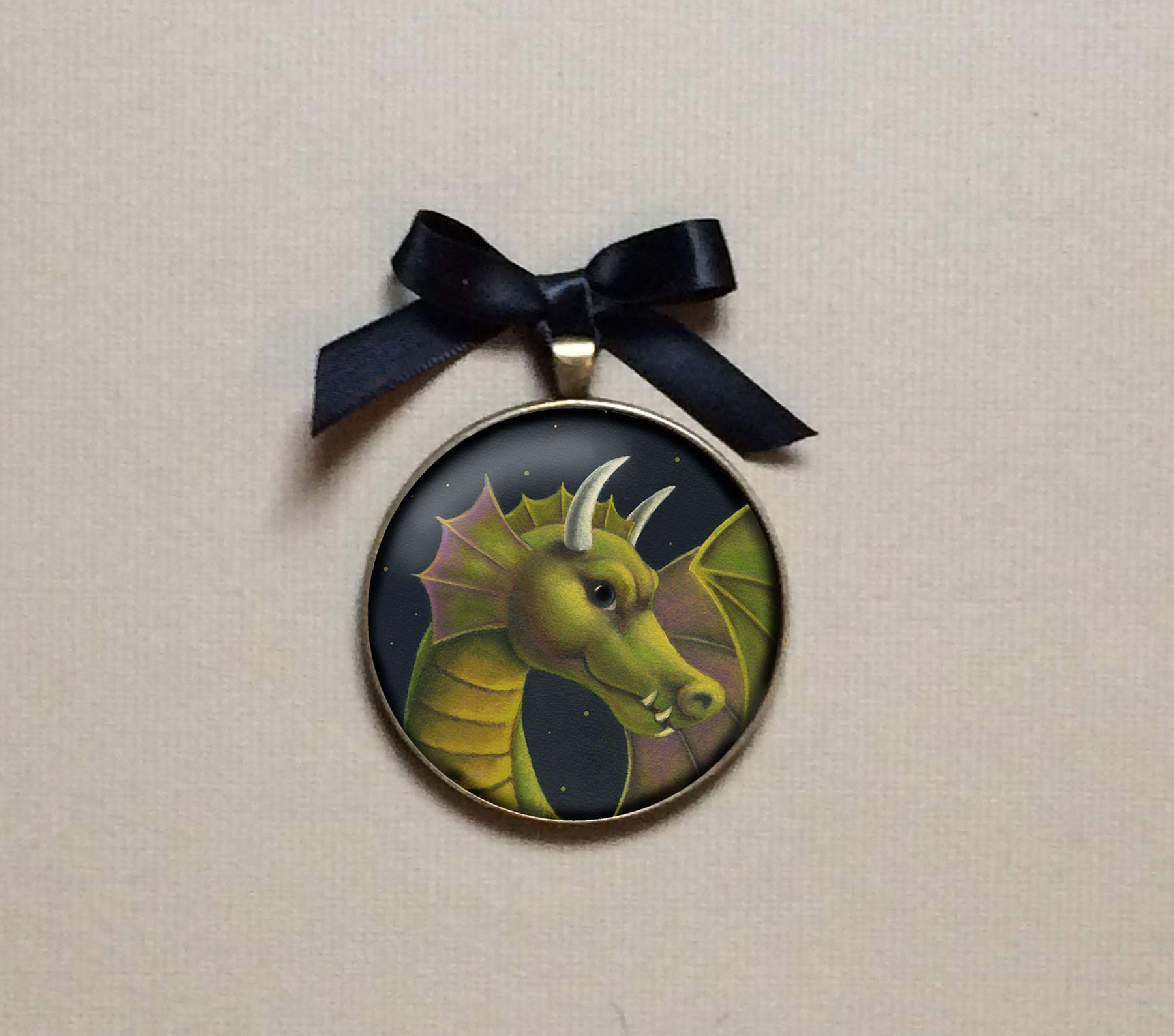 Dragon Brooch, Dragon Portrait Pin, Oval, Lapel Pin, Green Dragon - Etsy
