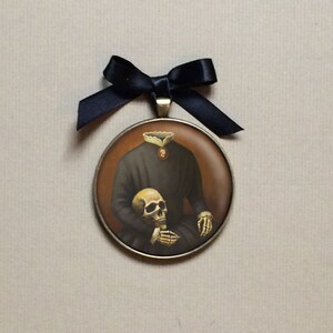 Headless Woman Print Victorian Gothic Skeleton Halloween - Etsy