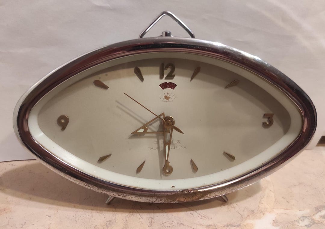 Vintage Shanghai Diamond Alarm Clock//mechanical Desk Clock - Etsy