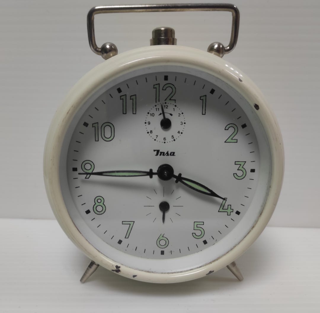 Vintage INSA Wind-up Alarm Clock// Yugoslavia Mechanical Desk Clock - Etsy
