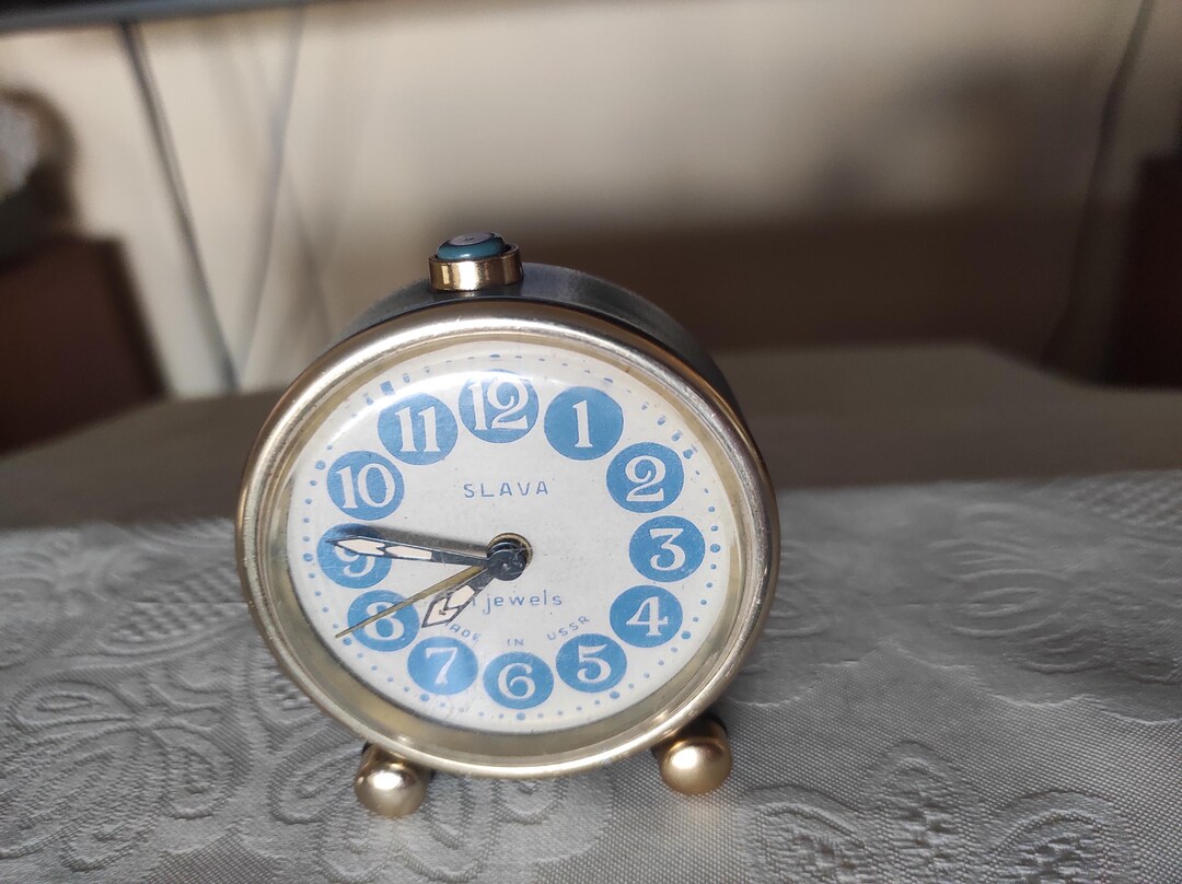 Vintage Desk Soviet Working Clock/bedroom Clock//mechanical Working ...