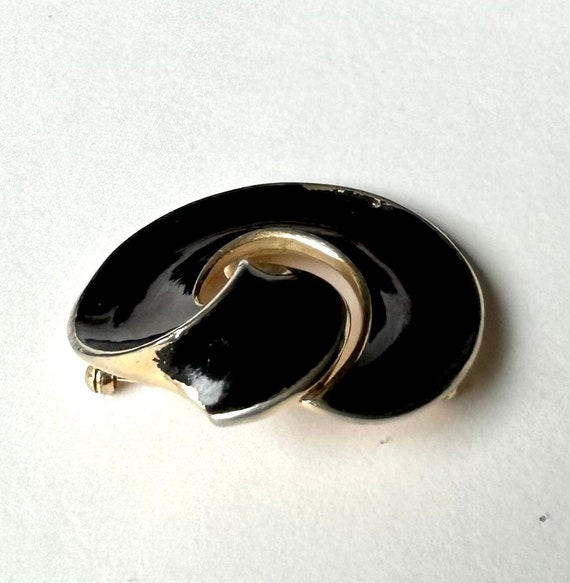 Trifari Black Enamel Brooch Gem