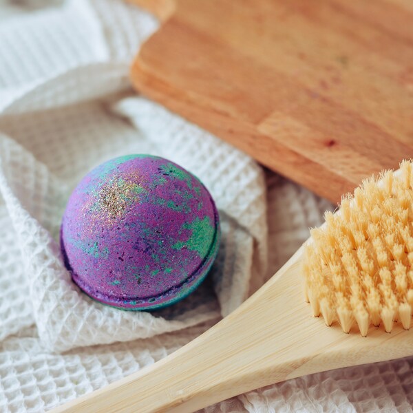 Handmade Bath Bomb - Etsy