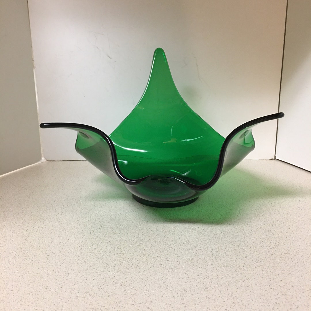 Emerald Art Glass, Stingray Sculpture - Etsy