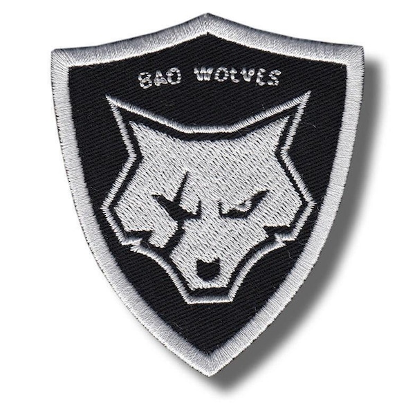 Wolf Cloth Patch - Etsy