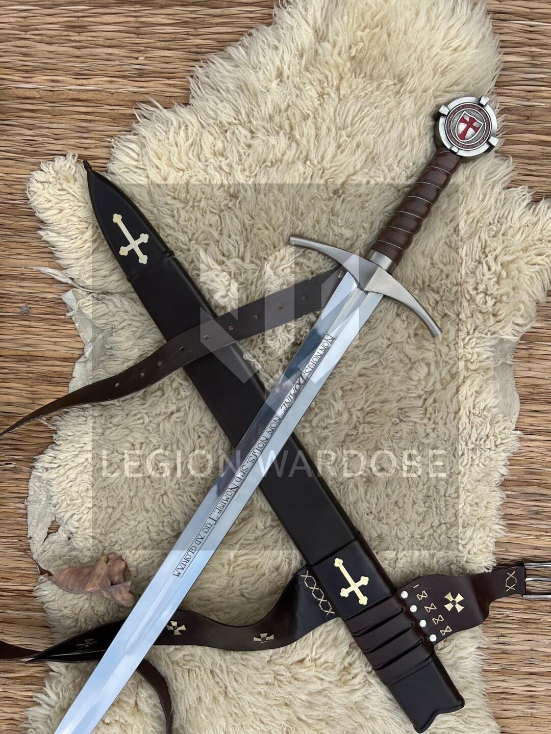 Accolade Templar Sword – Handmade Decorative Collectible With Scabbard ...