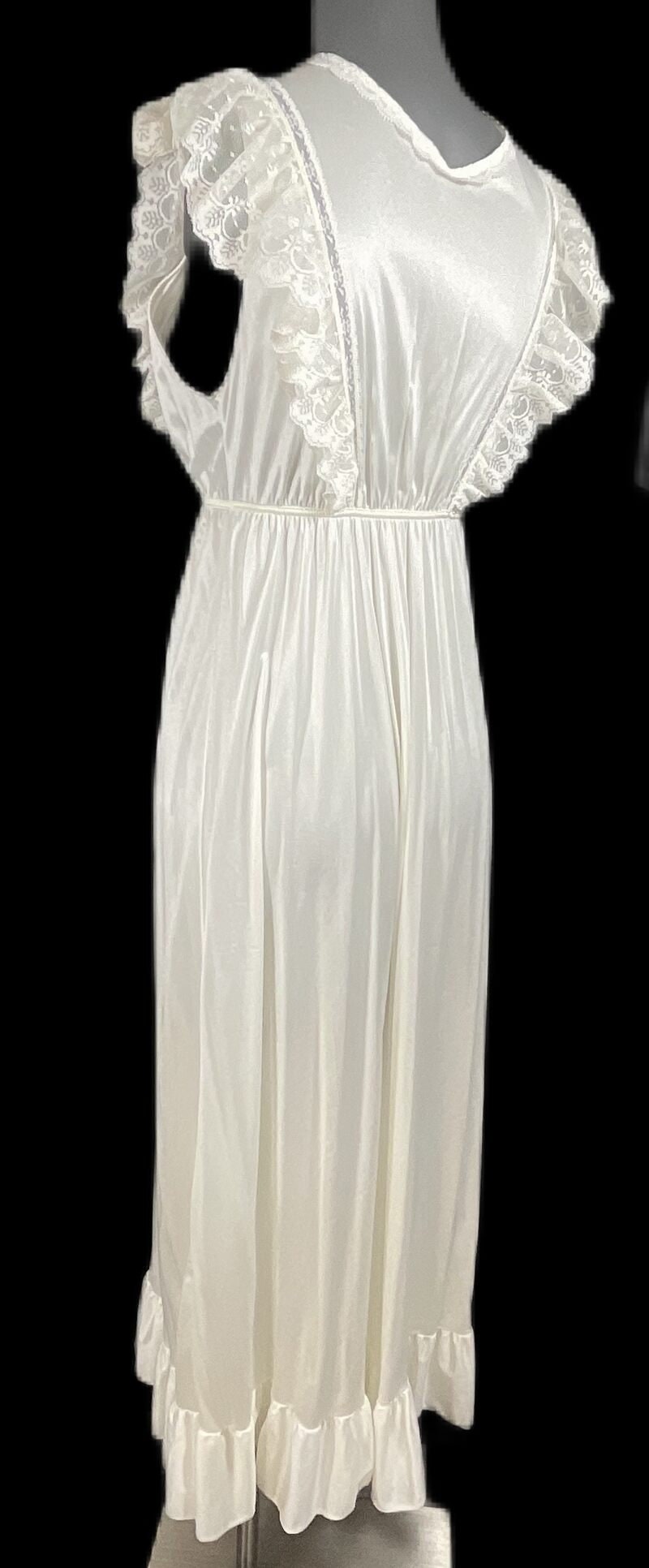 Frilly Ruffled Ivory Nylon Gown Vintage Prissy Nightgown W Lace M - Etsy