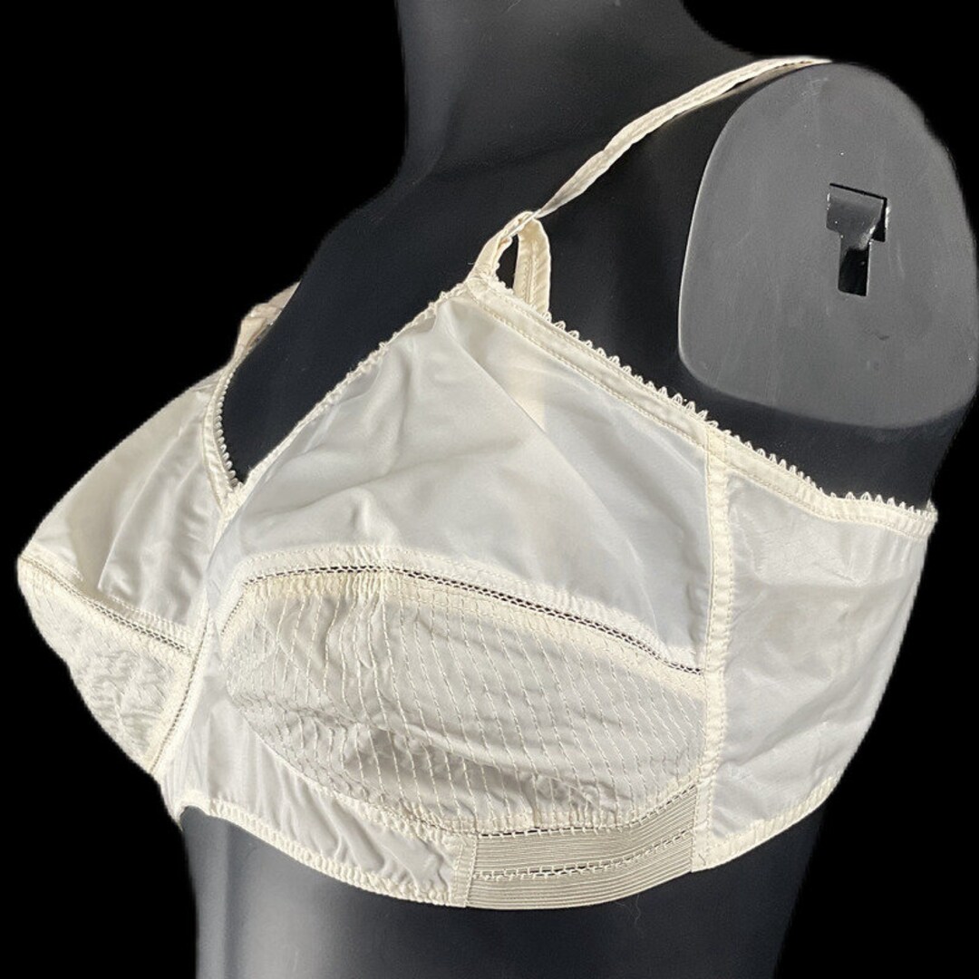 Vintage Ivory Taffeta 1940s 50s Wedding Bra Underbust Stitching NOS 42C ...