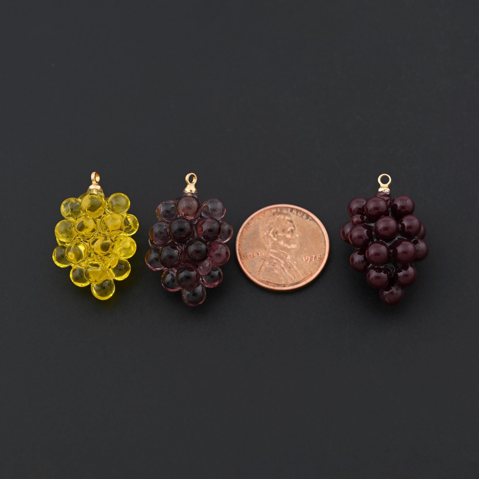 3D Fruit-inspired Grape Pendant With Juicy Bead Design and 18K Gold ...