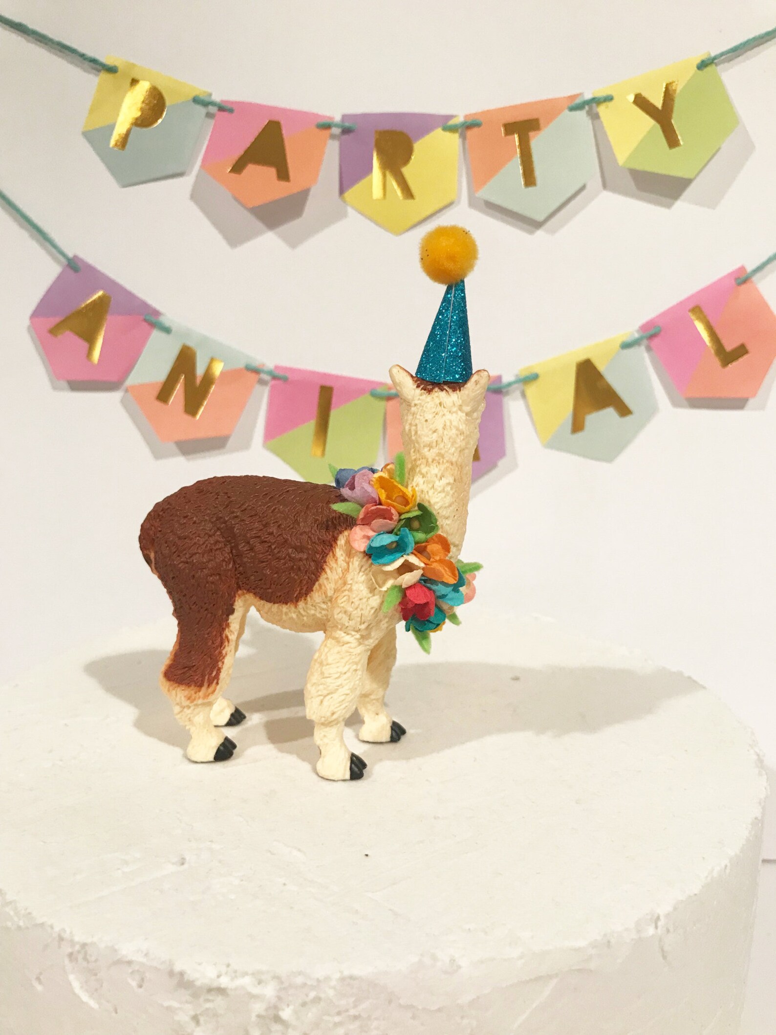 Alpaca Birthday Cake Topper Includes Floral Wreath and Party - Etsy