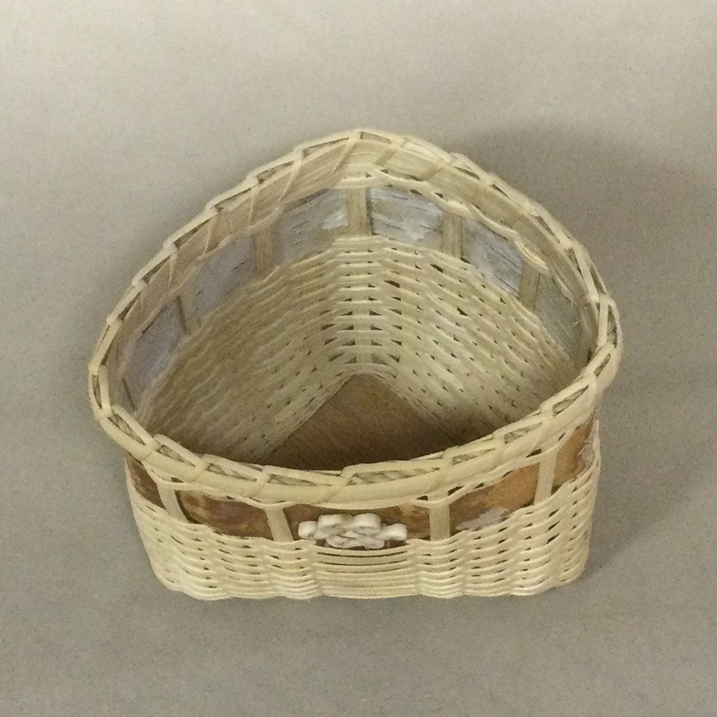 Corner Basket, Triangular Shaped Basket, Birch Bark Accents, Hand Woven ...