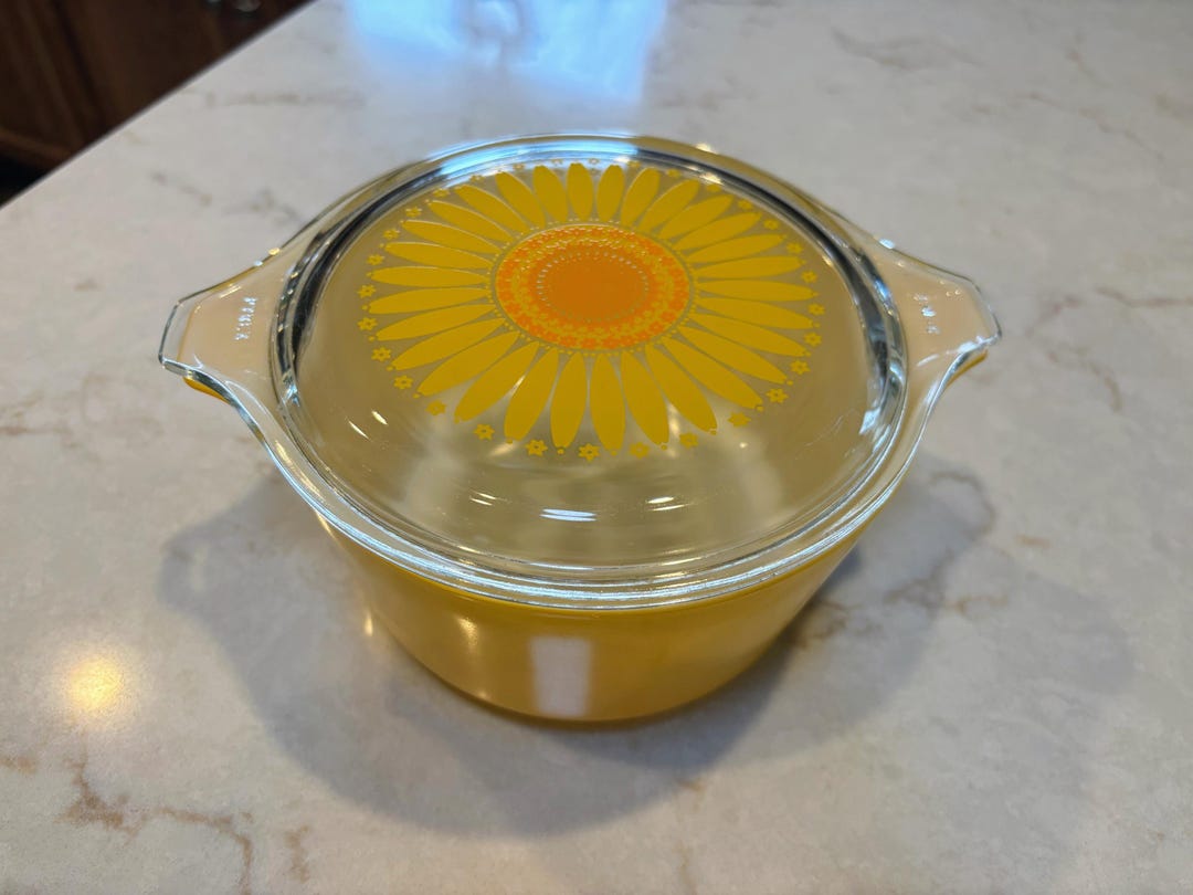 Vintage Sunflower Pyrex Casserole Dish W/lid ~ 1 Quart 470-C - Etsy