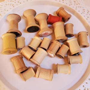 22 Old Wooden Spools, Mid Century Wood Sewing Collectibles, Thread ...
