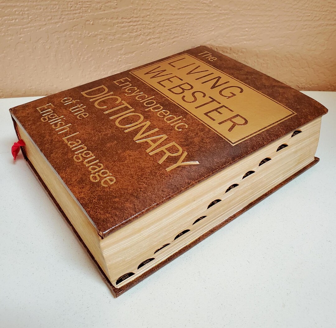1977 Large Living Webster Encyclopedic Dictionary of the English ...