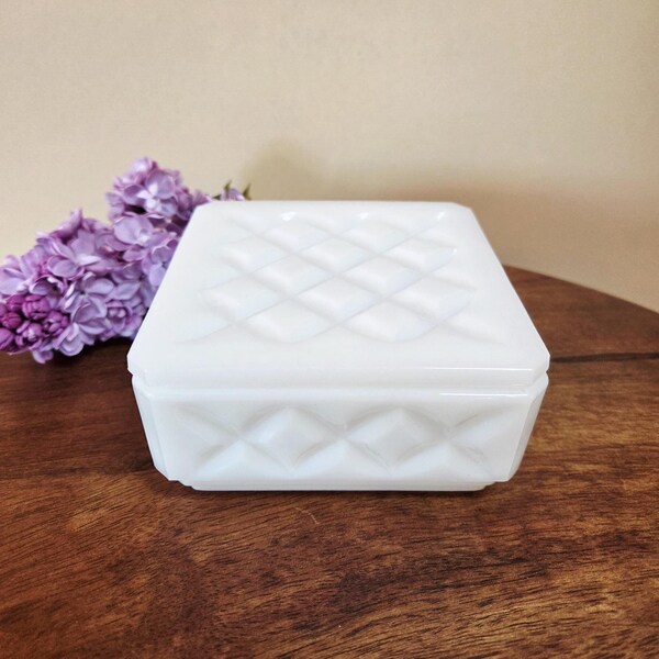 Milk Glass Jewelry Box - Etsy