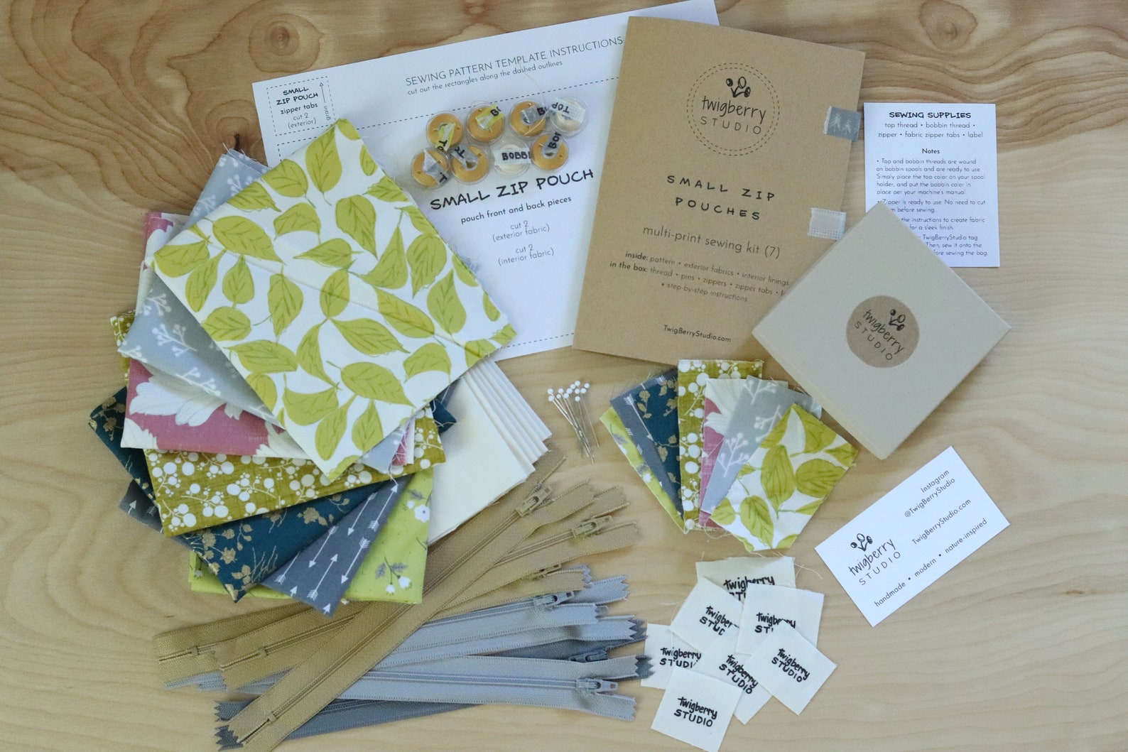 Zipper Pouch SEWING KIT, Beginner Zip Pouch Sewing Kit, Modern Sewing ...