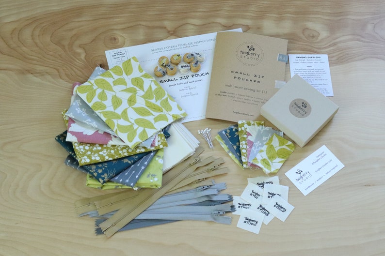 Zipper Pouch SEWING KIT, Beginner Zip Pouch Sewing Kit, Modern Sewing ...