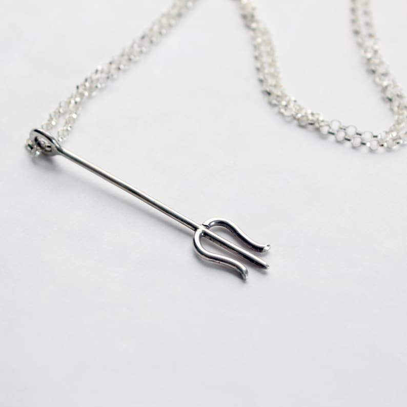 Silver Trident Necklace - Etsy