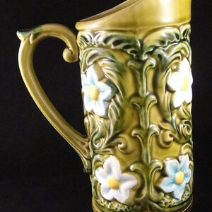 Geo Lefton Ceramic Pitcher 6452 Green Flower and Vine Design 1970 - Etsy