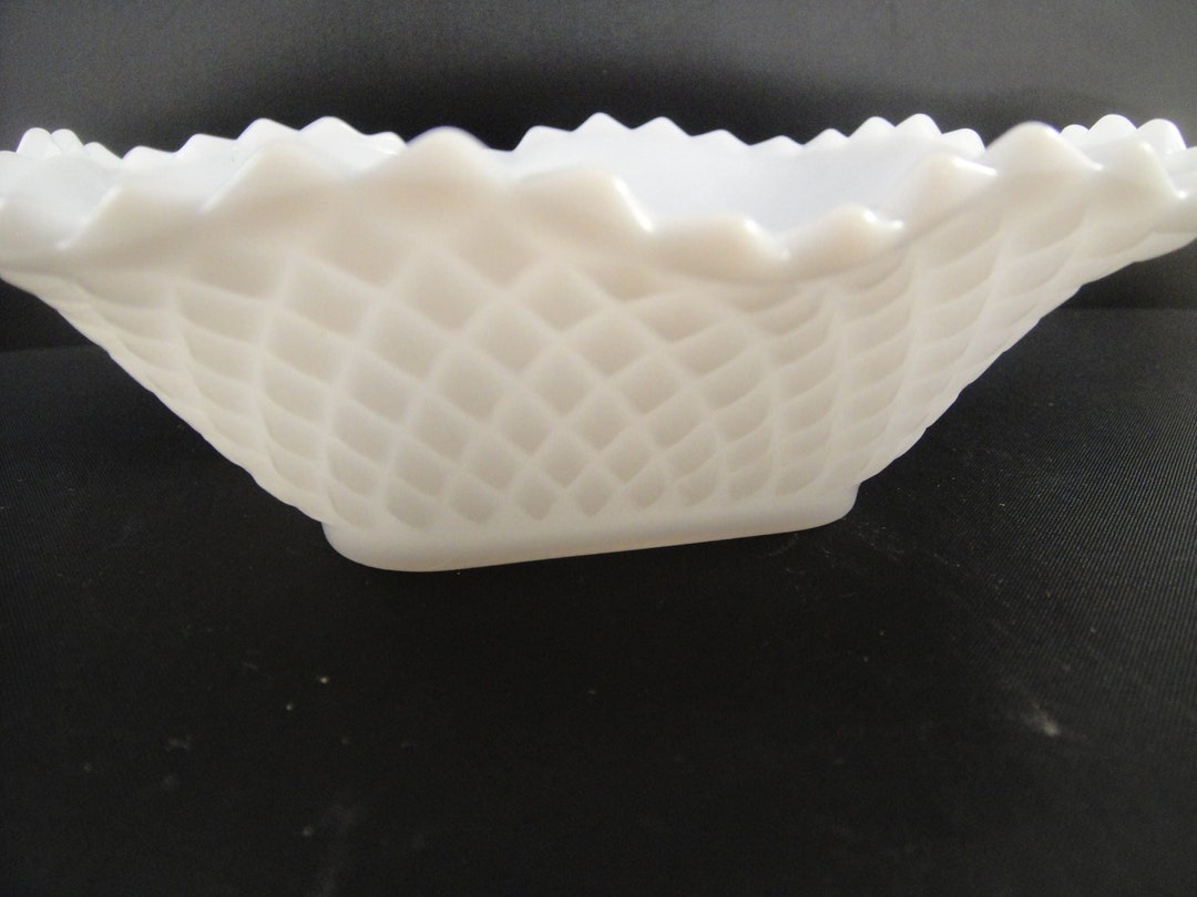 Milk Glass Bowl Diamond Cut Pattern Ruffled Edge Candy Dish - Etsy