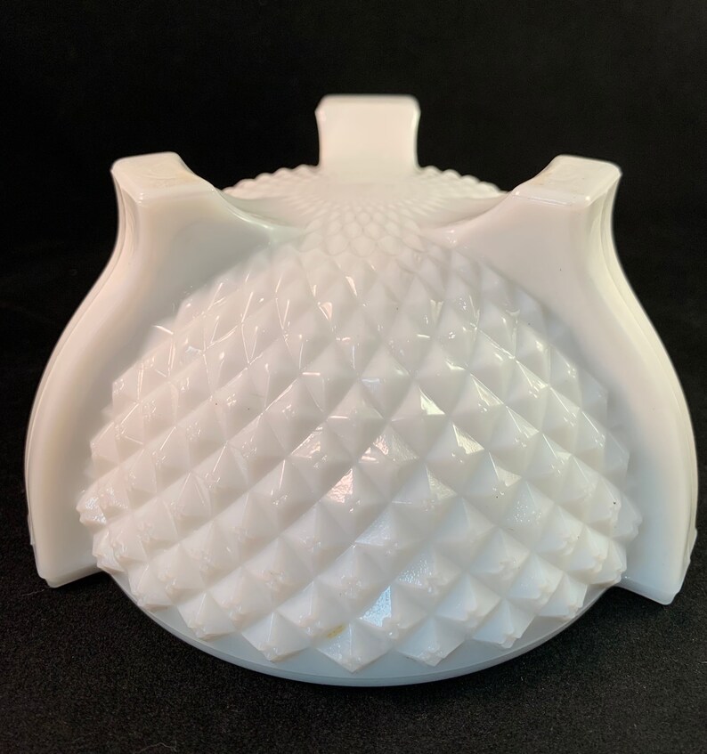 Milk Glass 3 Footed Diamond Pattern Ashtray | Etsy