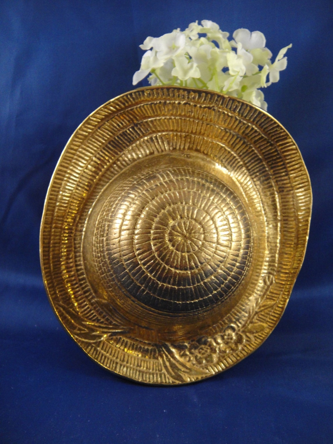 Brass Colored Bonnet Wall Hanging - Etsy