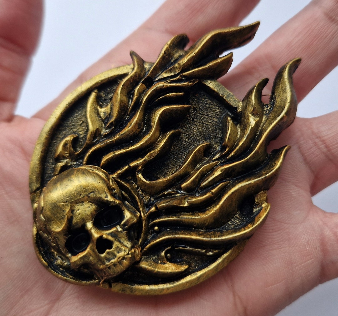 Two Tailed Comet Brooch Pin Back, Mark of Faith - Etsy