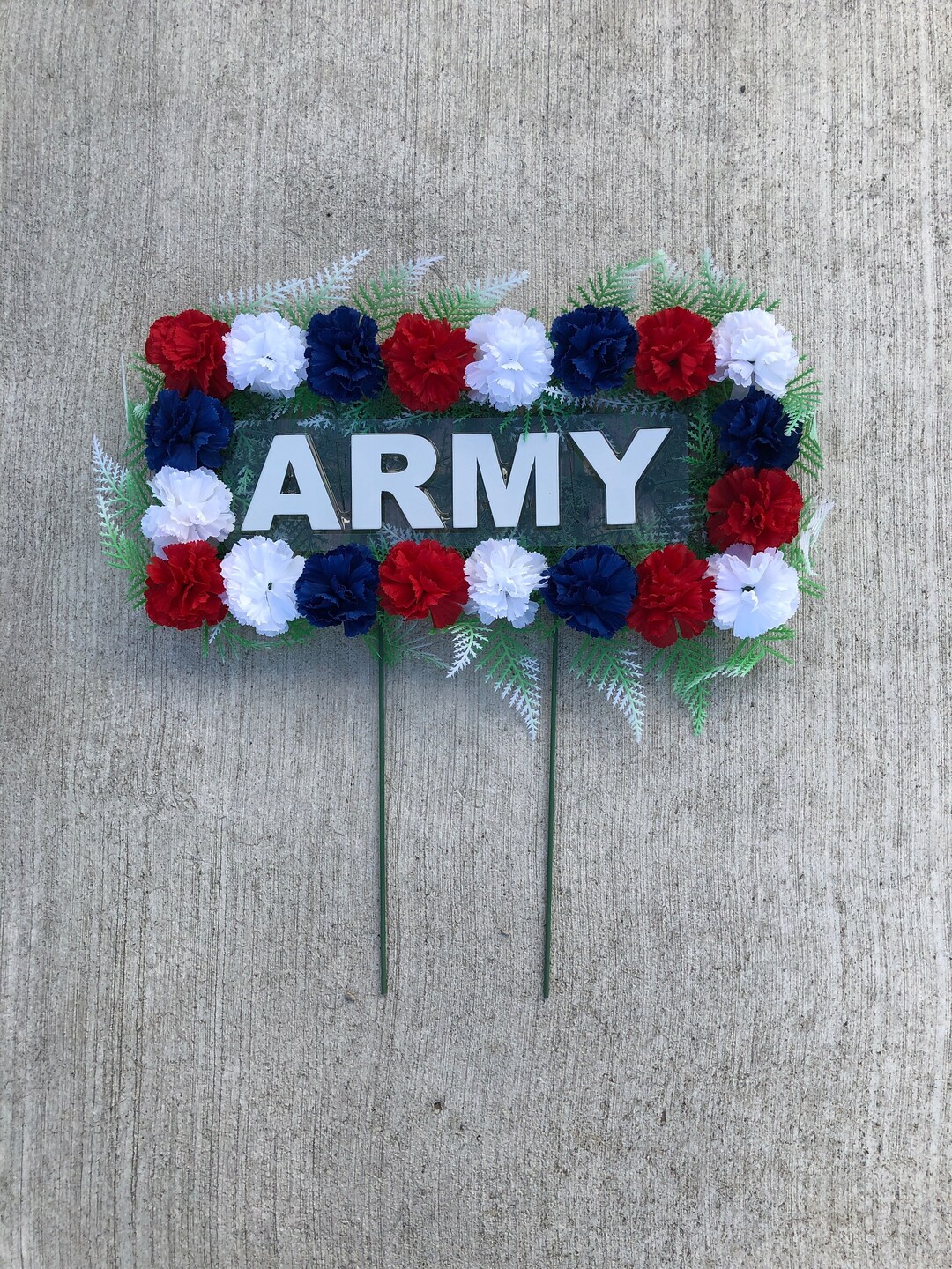 Patriotic Army Military Grave Cemetery Flowers Decoration With Red ...