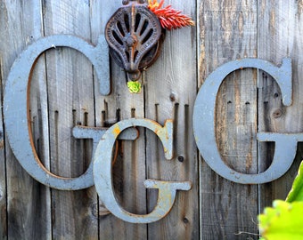 Vintage sign letter | Etsy