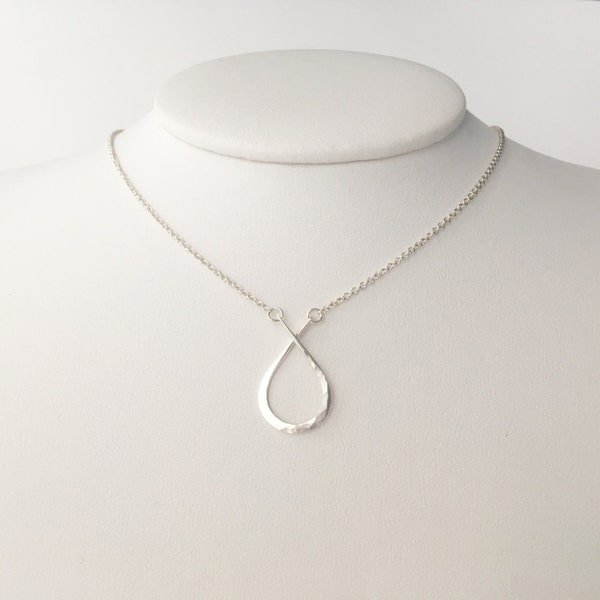 Simple Drop Necklace - Etsy