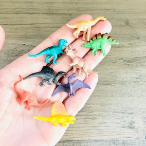8pc Miniature Dinosaurs / Micro Mini Dinos Crafting Terrarium Diorama ...