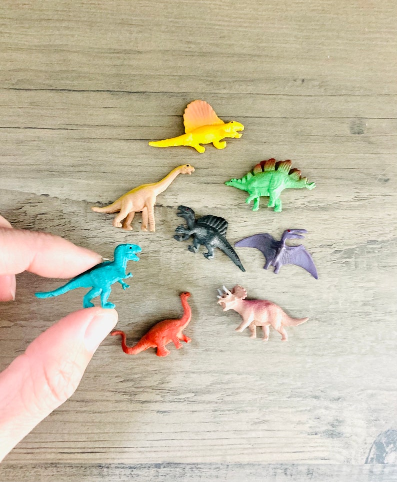 8pc Miniature Dinosaurs / Micro Mini Dinos Crafting Terrarium Diorama ...